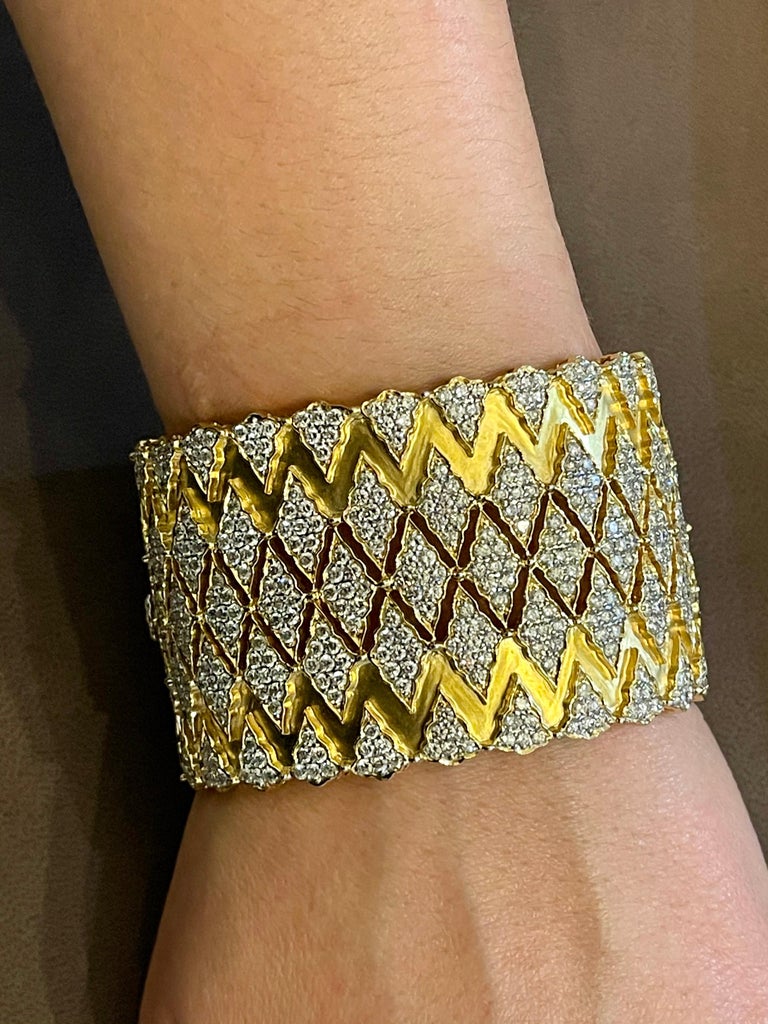 32 Carat Diamond 18 Karat Gold Cocktail Bangle Bracelet Estate Large ...