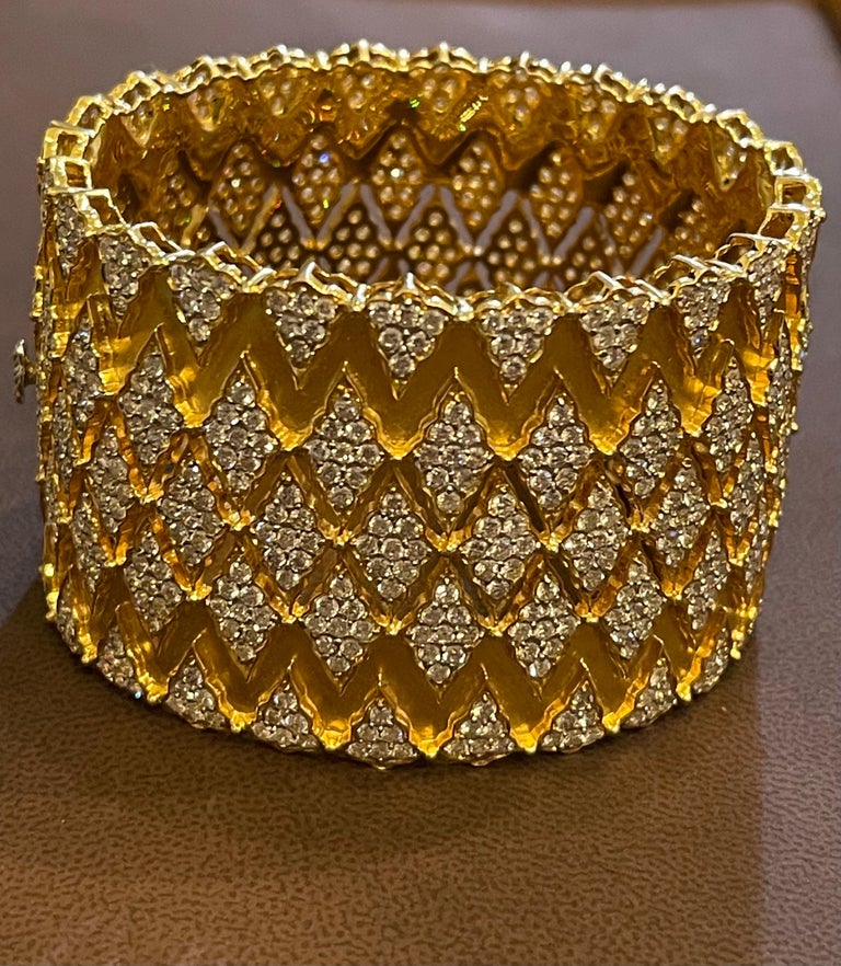 32 Carat Diamond 18 Karat Gold Cocktail Bangle Bracelet Estate Large ...