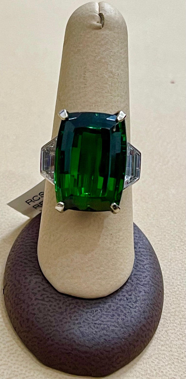29 Carat Green Tourmaline and Solitaire Diamond Cocktail Ring Platinum ...