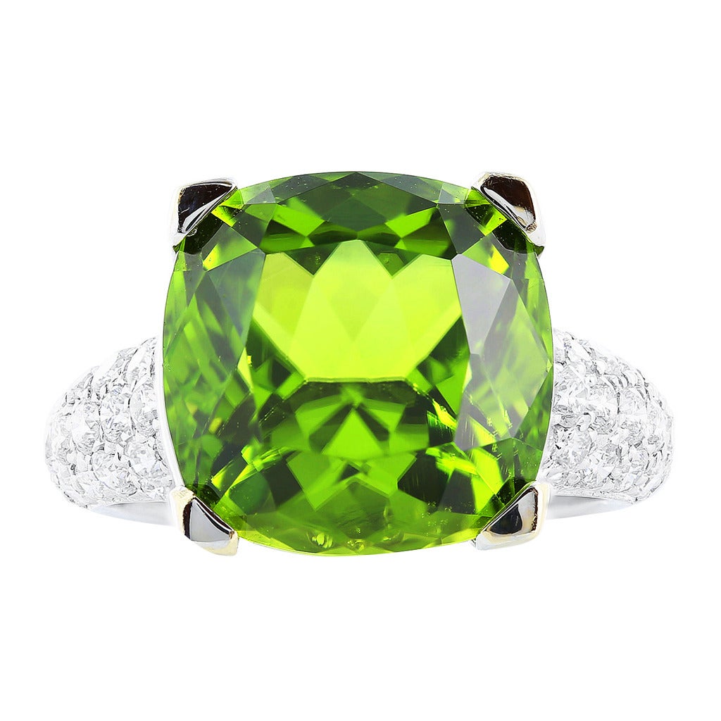 Peridot Pave Diamond Gold Ring For Sale at 1stDibs
