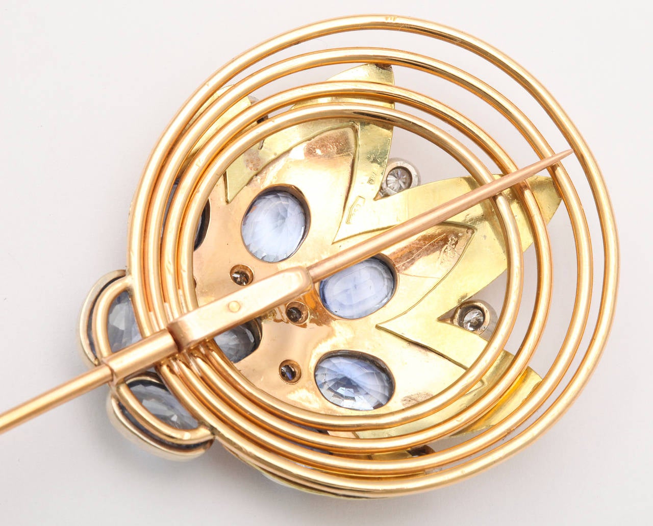 1940s French Retro Sapphire Diamond Tri-Color Gold Jabot Pin For Sale ...