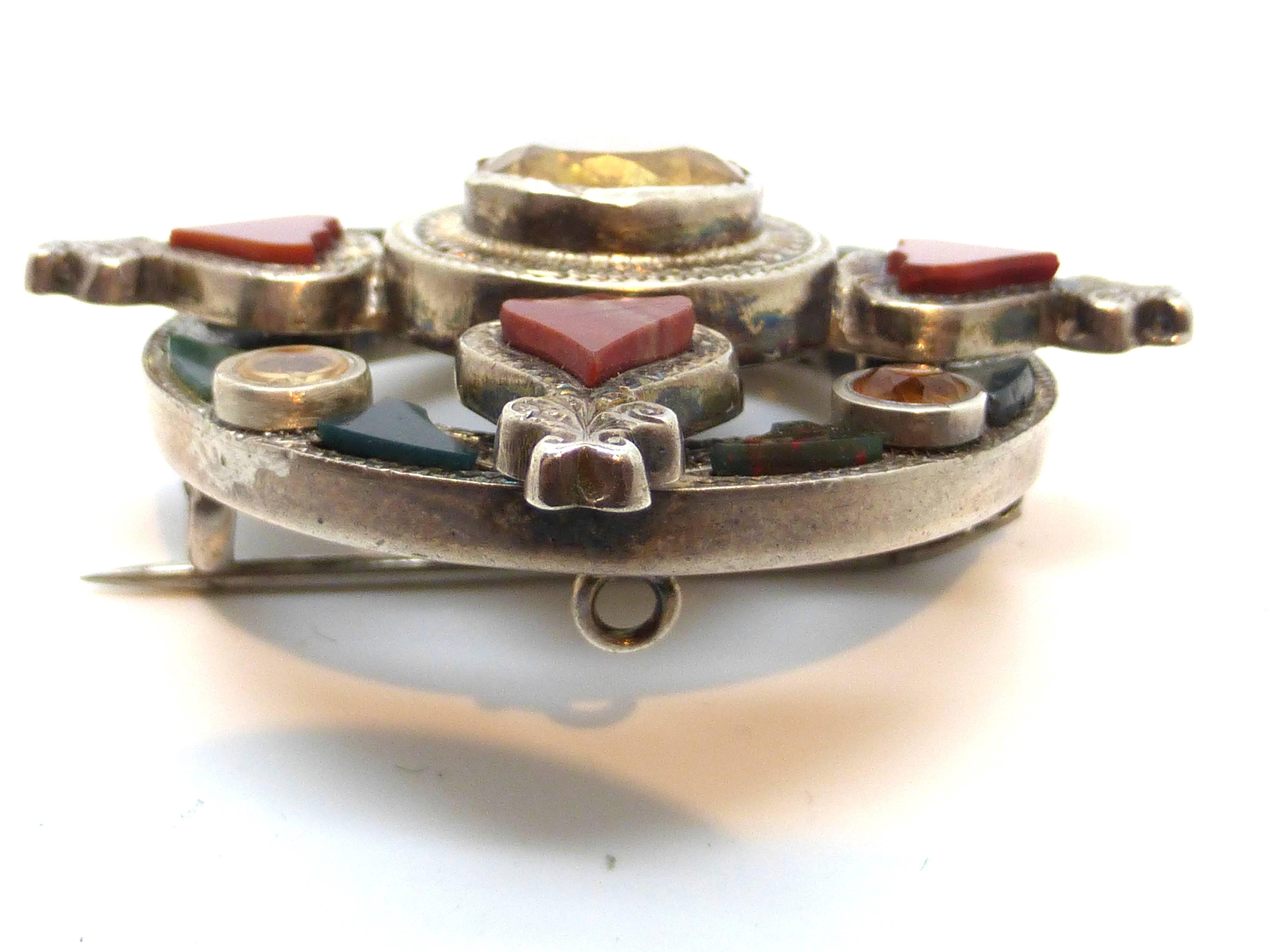 Victorian Sterling Silver-Mounted Scottish Agate Brooch at 1stDibs
