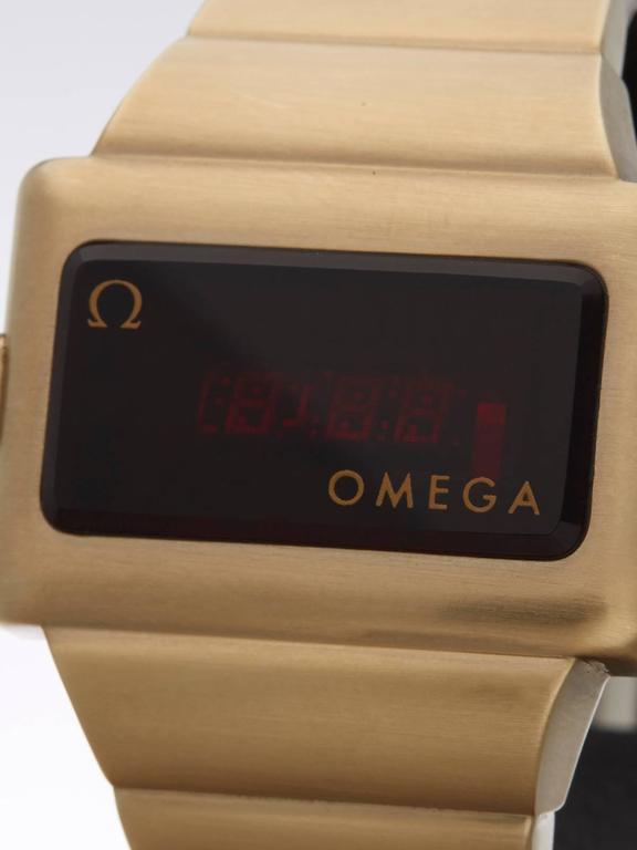 Omega Gold Plate Time Computer II Digital Display Quartz Wristwatch Ref ...