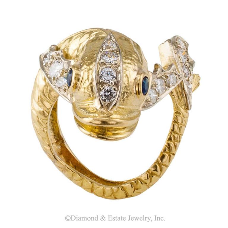 Wrap around the finger Diamond and Sapphire Fish Ring For Sale at 1stDibs