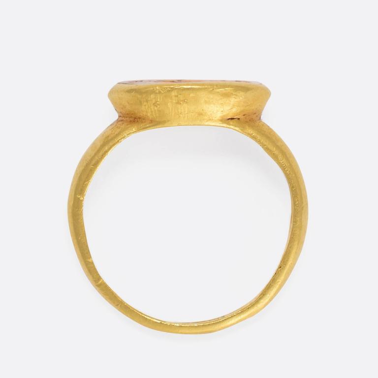 Ancient Roman Victoria Intaglio Gold Signet Ring at 1stDibs | roman ...
