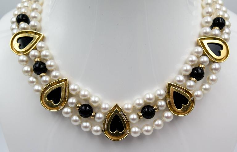 Triple Row Ruby Onyx Pearl Decorative Gold Necklace For Sale at 1stDibs