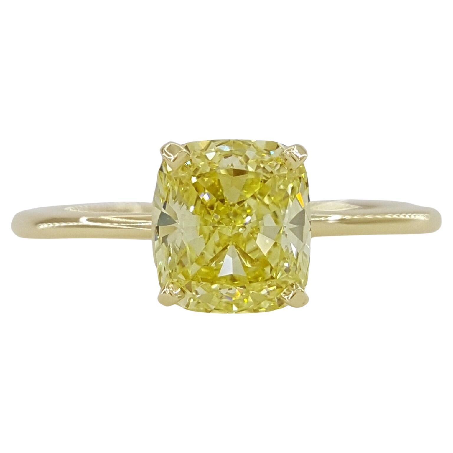 Tiffany and Co. 18K Yellow Gold True Fancy Intense Yellow Cushion ...