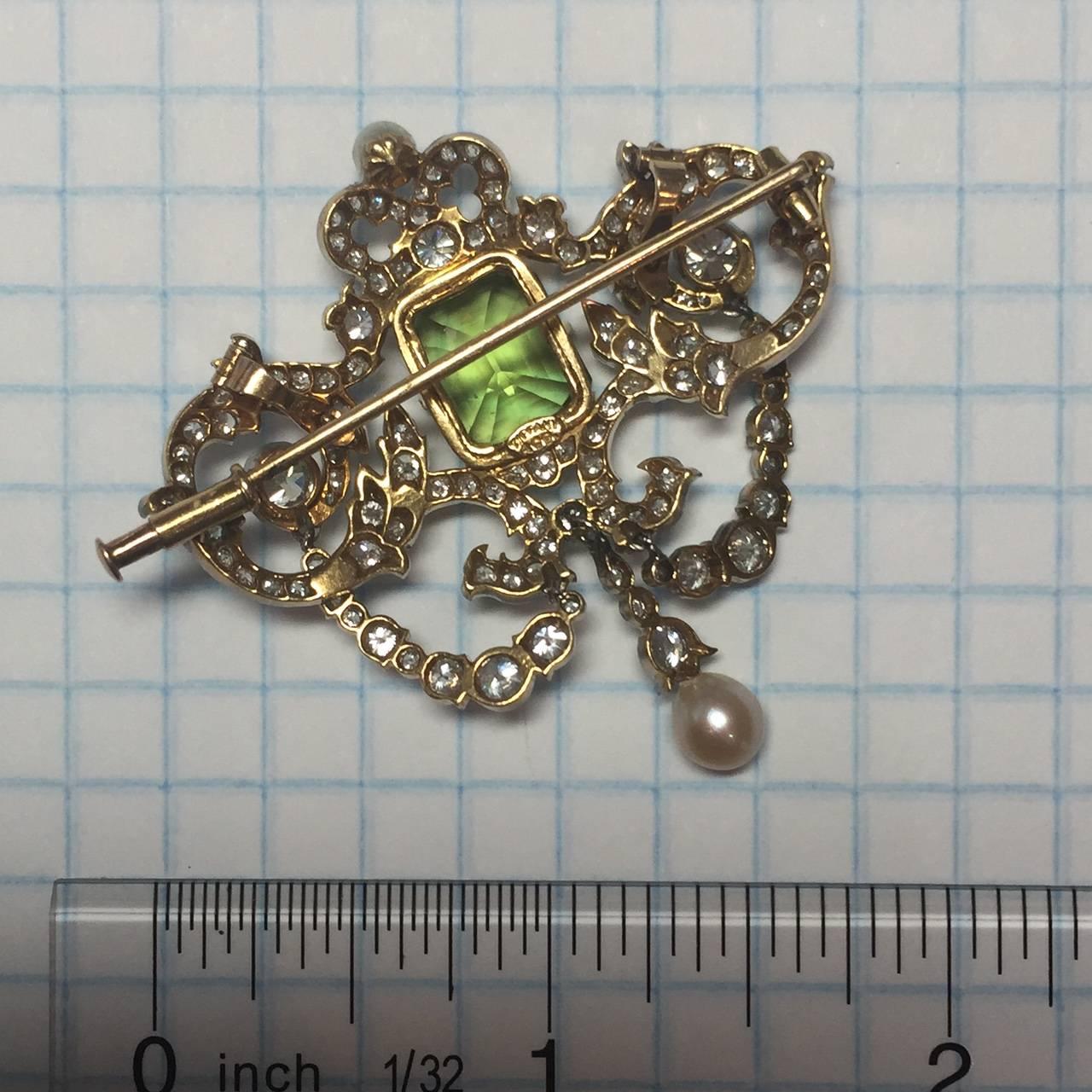 Tiffany and Co. Victorian Peridot Brooch For Sale at 1stDibs