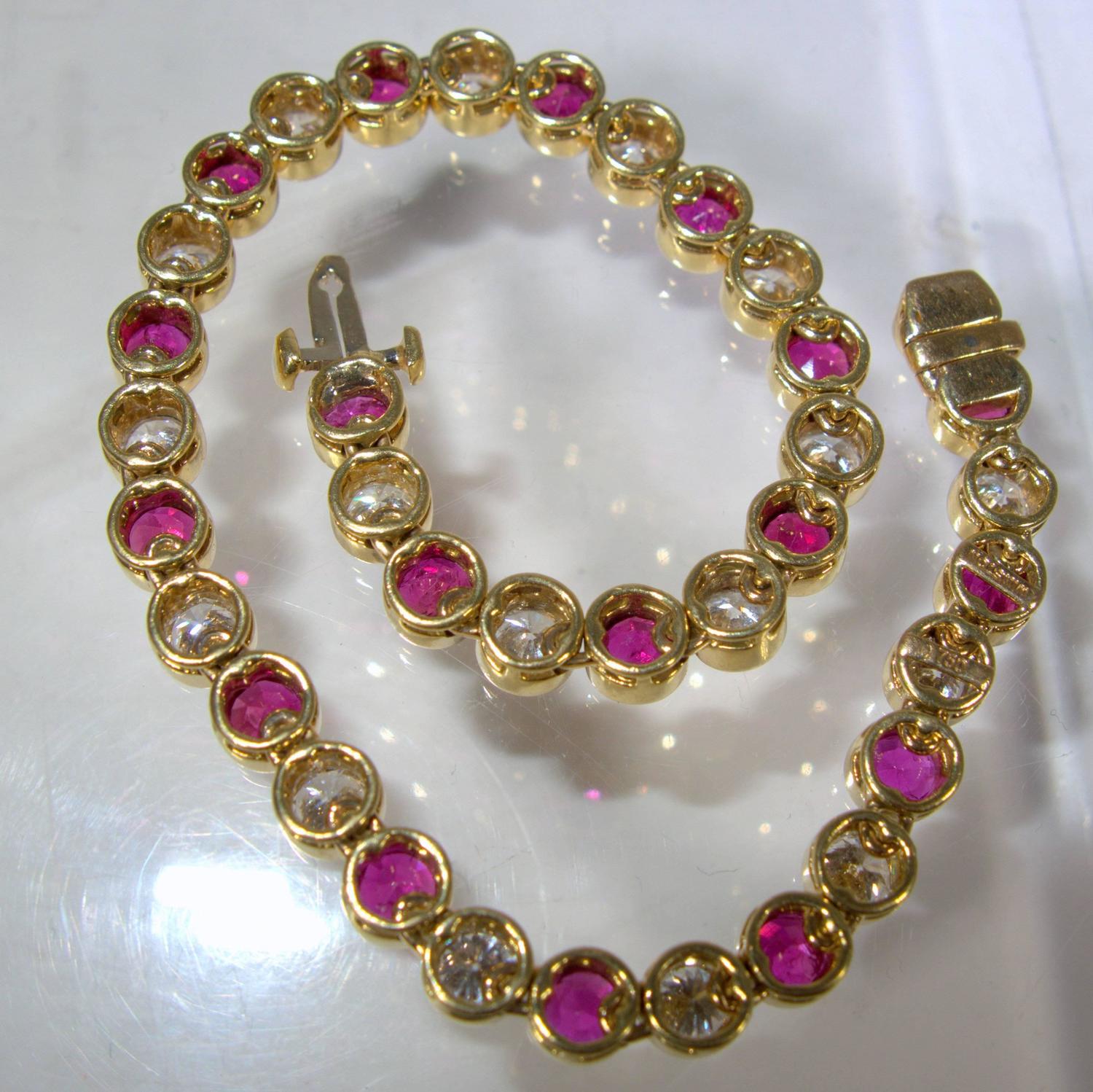 Harry Winston Ruby diamond Gold bracelet at 1stdibs
