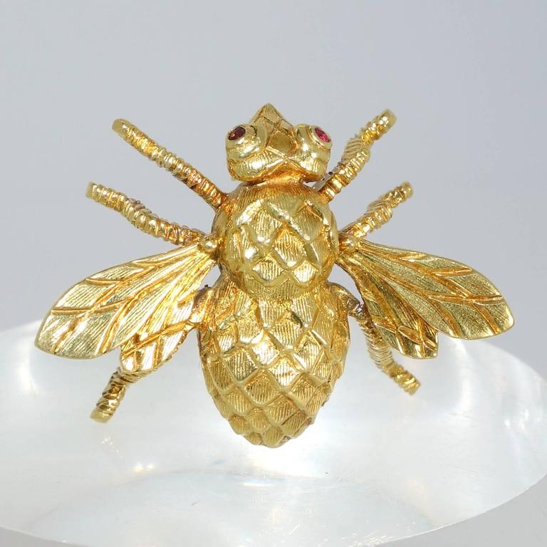 Tiffany and Co. Ruby Gold Bumble Bee Brooch at 1stDibs | bumble bee ...