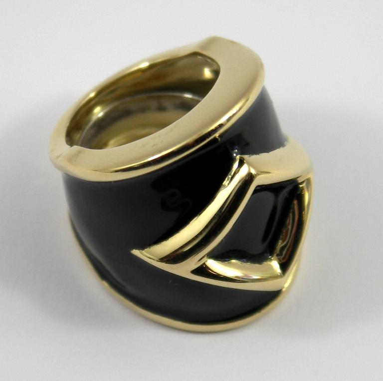 David Webb black enamel gold cigar band ring For Sale at 1stDibs
