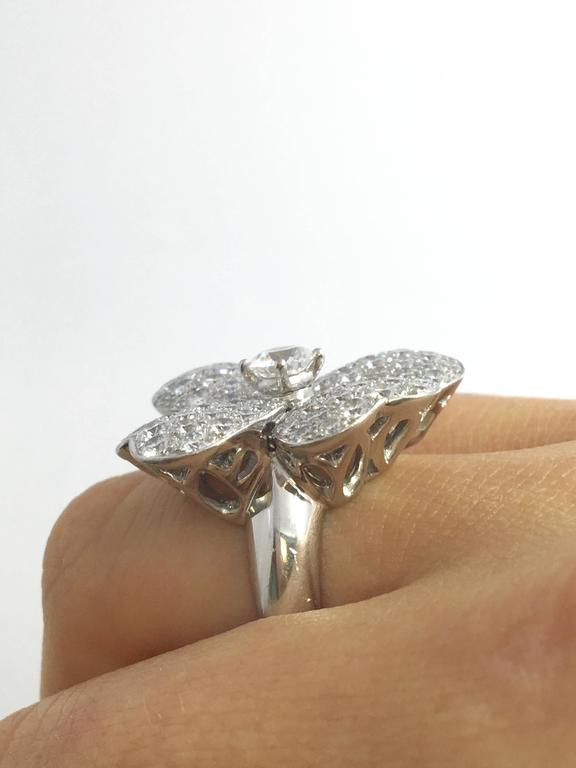 Van Cleef and Arpels Diamond Gold Large Cosmos Ring at 1stDibs
