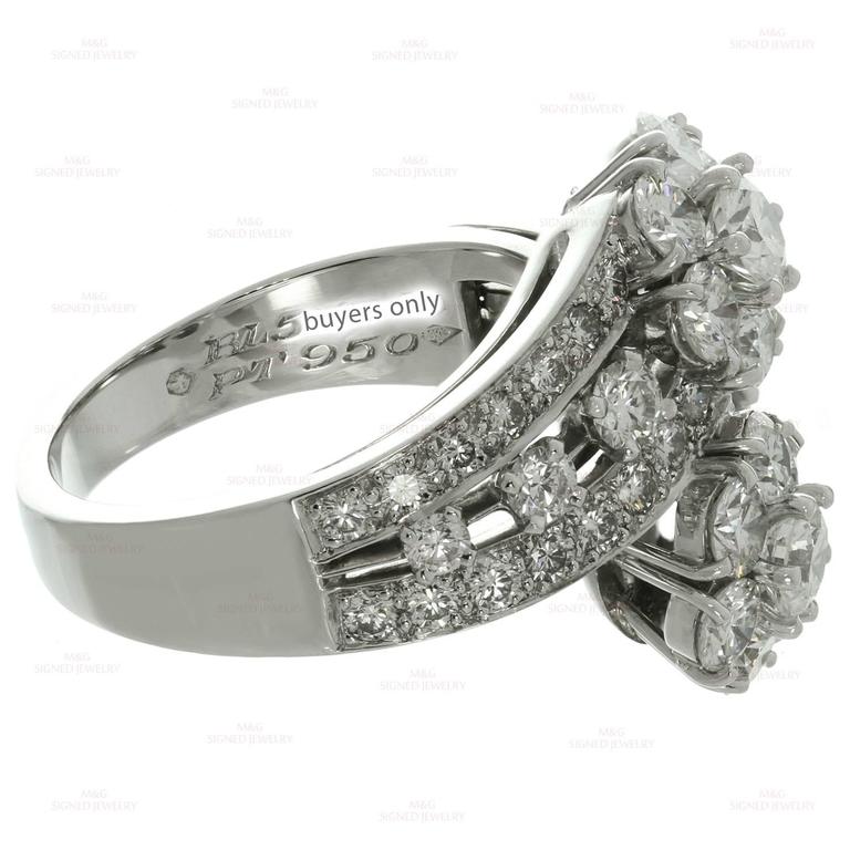 Van Cleef and Arpels Snowflake Diamond Platinum Two Flower Ring at ...