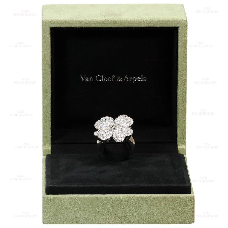 Van Cleef and Arpels Cosmos Large Model Diamond Gold Ring at 1stDibs ...