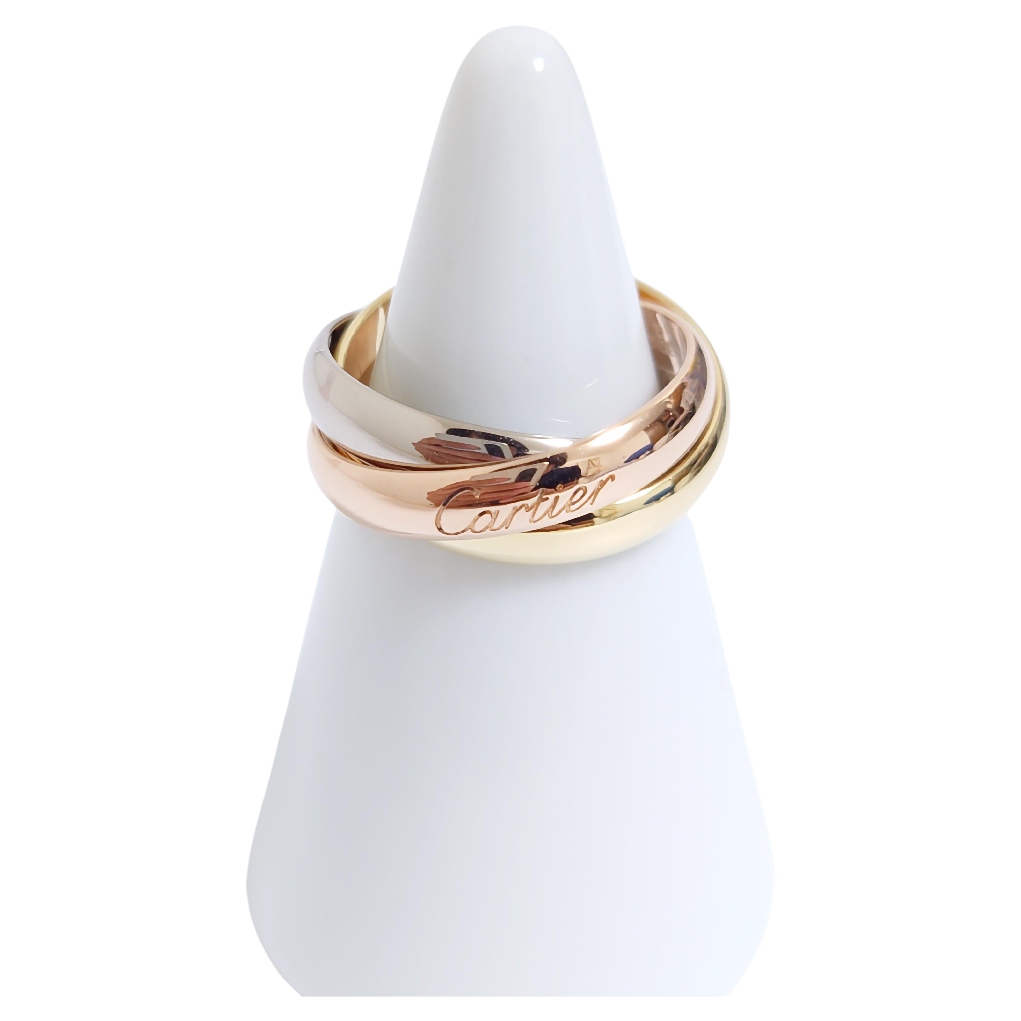 CARTIER Tri-Colored Gold Ribbed 'Trinity' Ring at 1stDibs