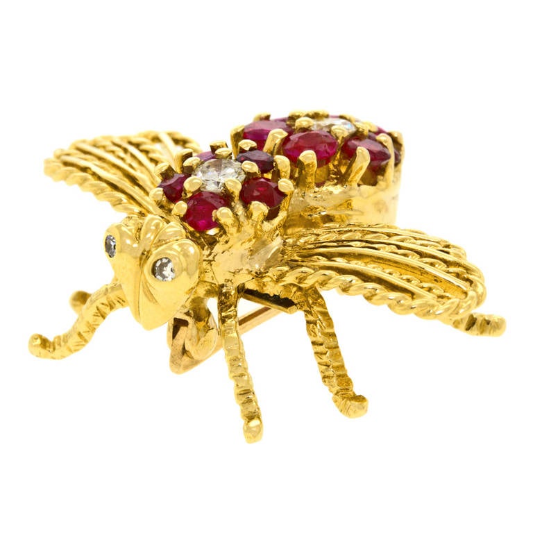 Cartier Ruby Diamond Bee Pin at 1stDibs | cartier bee
