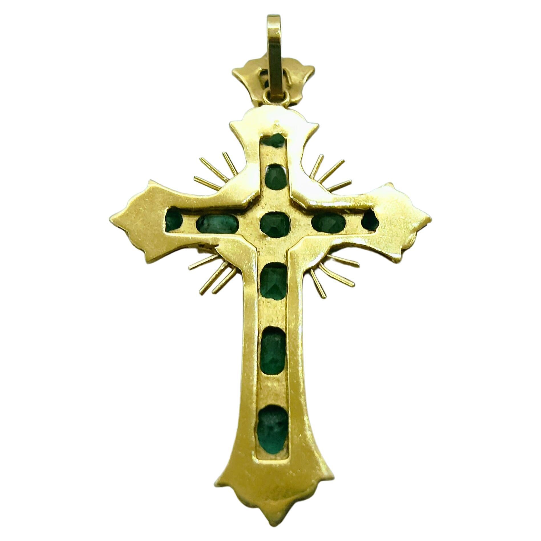 Cross Emerald Yellow Gold 18 Karat at 1stDibs | spanish emerald cross