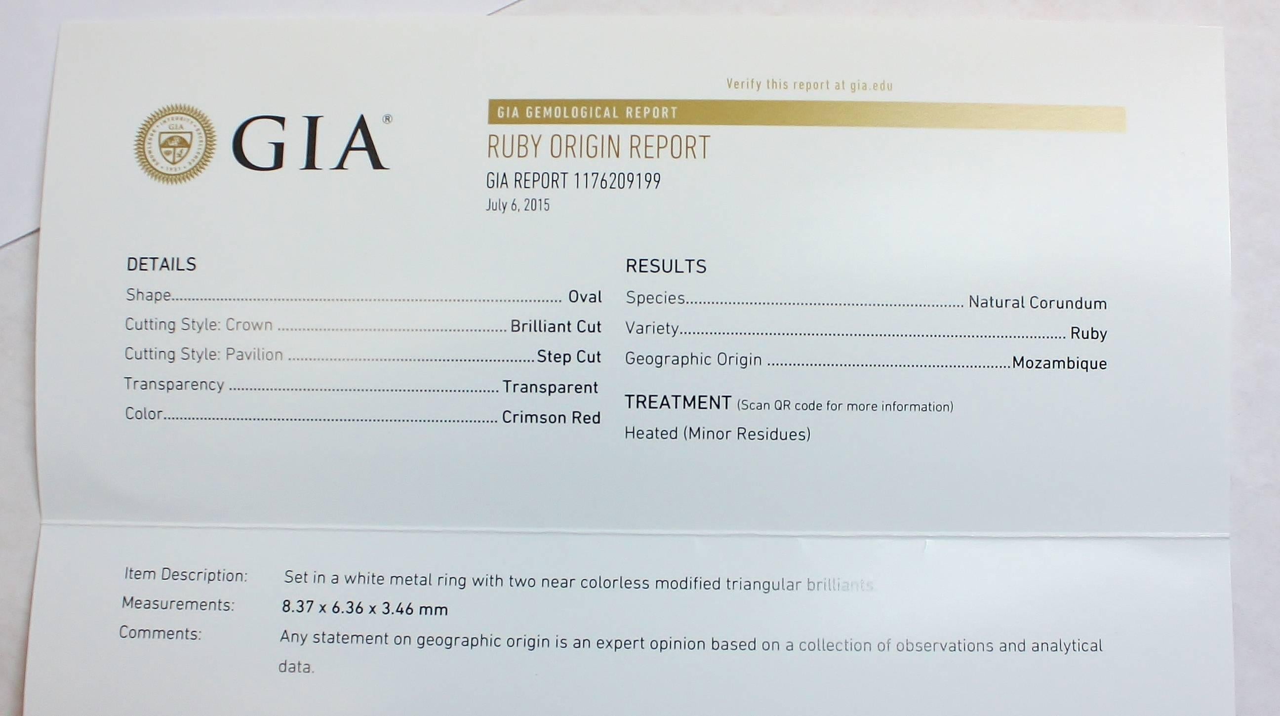 Crimson Red Ruby Diamond Gold Ring For Sale at 1stDibs