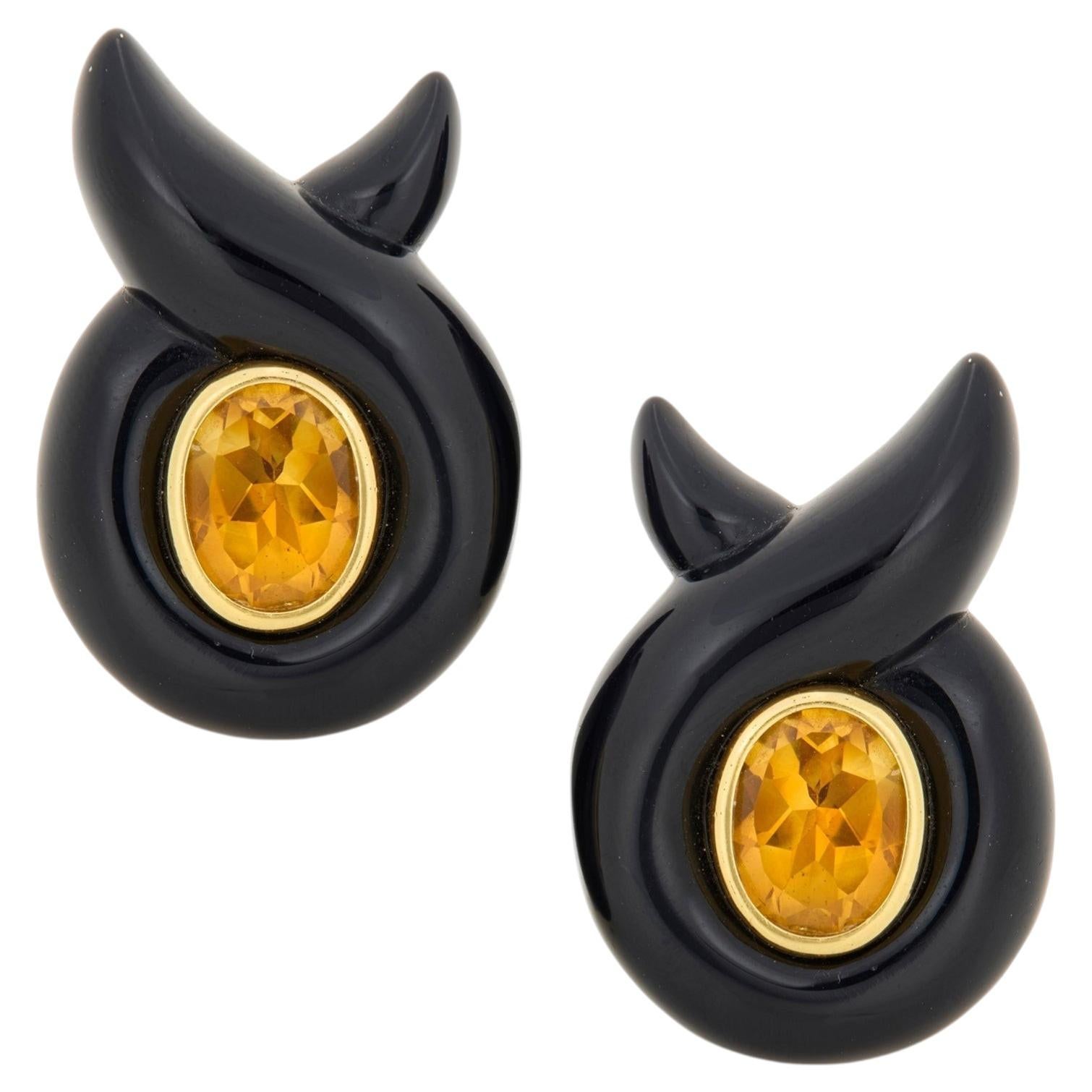 Carvin French 18k Yellow Gold Black Jade Spiral Twist Earrings For Sale ...