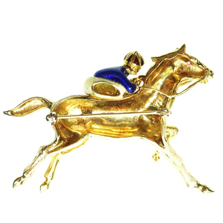 Large Enamel Gold Jockey and Horse Pin at 1stDibs | jockey pin, gold ...