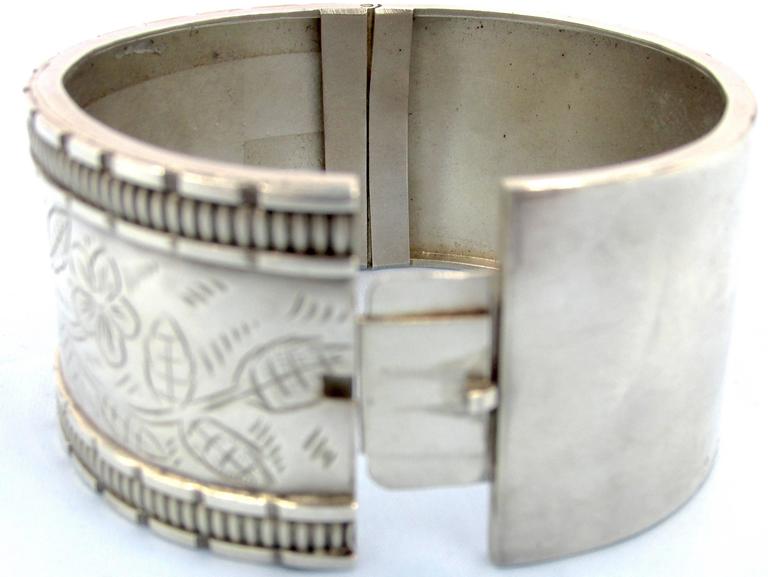 Antique Silver Bangle Bracelet at 1stDibs | antique silver bangles ...