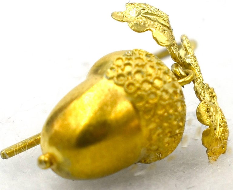 Antique Gold Acorn Earrings at 1stDibs | gold acorn drop earrings