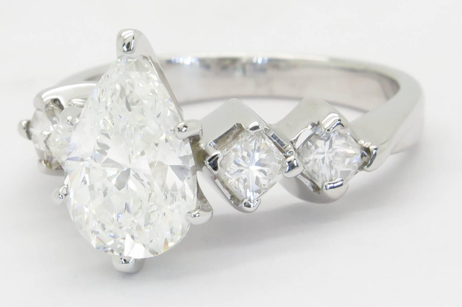 Pear and Princess Cut Diamond Gold Engagement Ring For Sale at 1stDibs