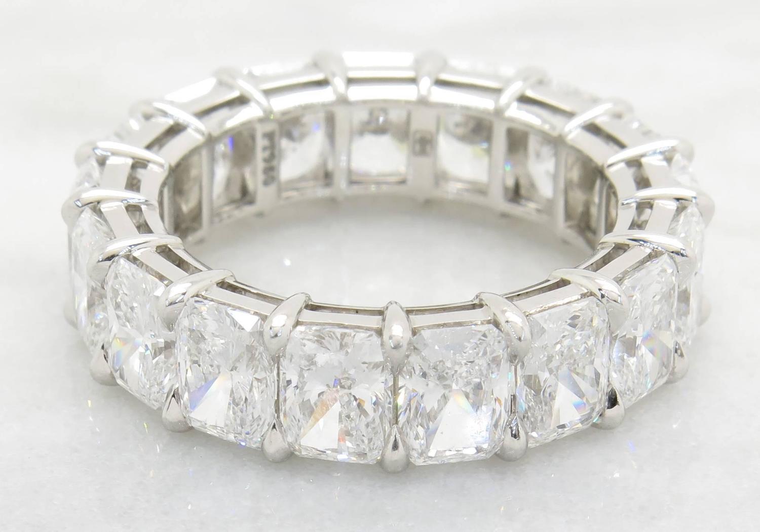 Harry Winston Radiant Diamond platinum Eternity Band For Sale at 1stdibs