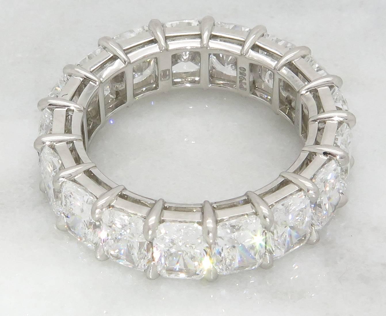 Harry Winston Radiant Diamond platinum Eternity Band For Sale at 1stdibs
