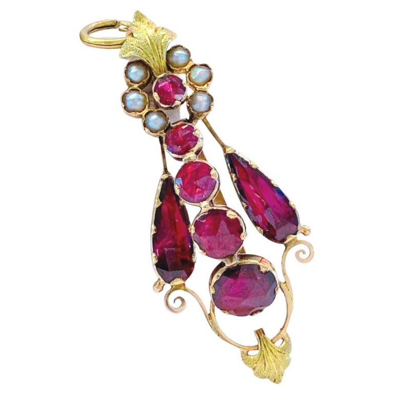 Antique 18 karat Gold Russian Ruby Pendant For Sale at 1stDibs