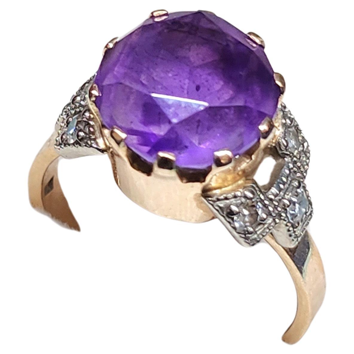 Siberian Russian Amethyst Gold Solitaire Ring For Sale at 1stDibs