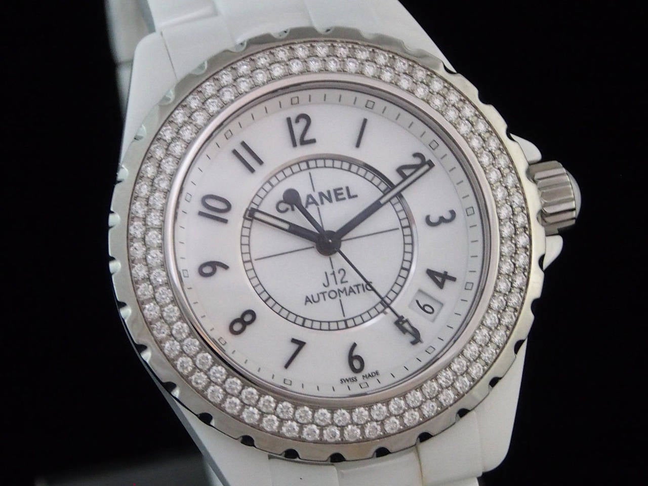 Chanel Lady's White Ceramic J12 Automatic Wristwatch with Diamond Bezel ...