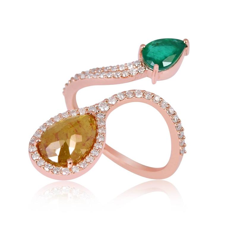 Beautiful Emerald Ice Diamond Gold Ring at 1stDibs