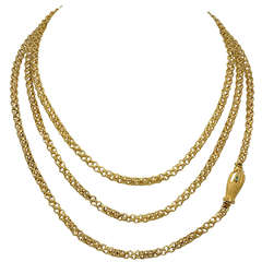 Georgian Muff Chain with Hand Clasp and Emerald For Sale at 1stDibs