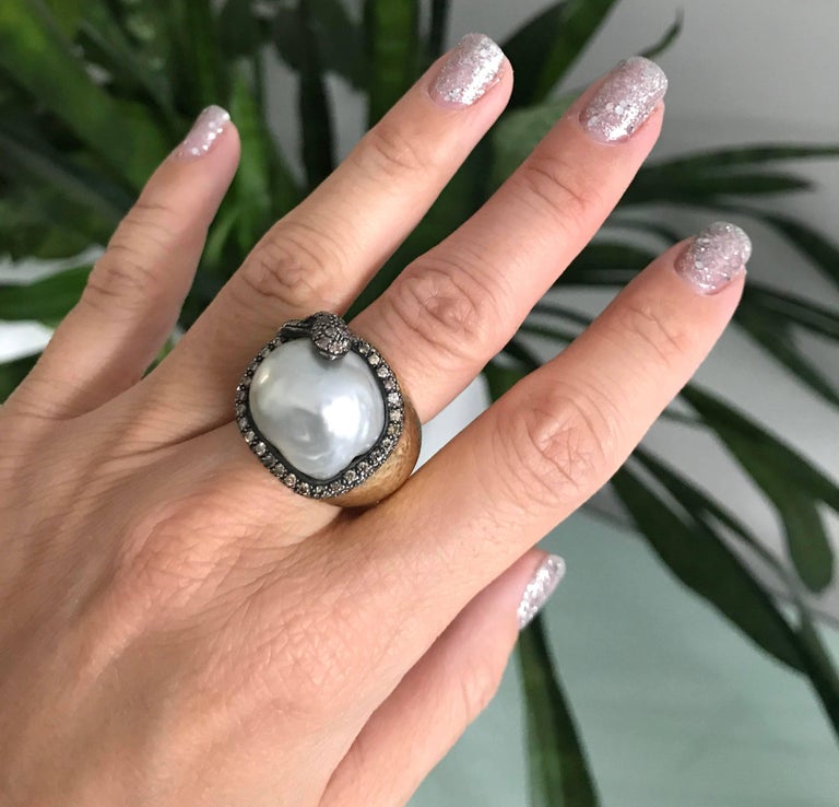 18 Karat Gold Baroque South Sea Pearl Diamond Snake Ring For Sale at ...