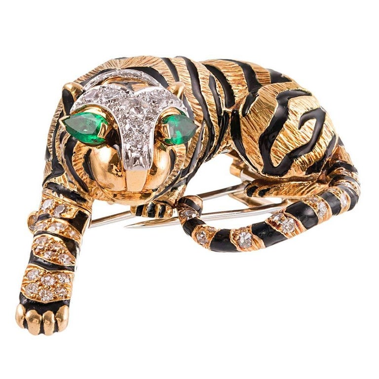 David Webb Diamond Emerald Gold Tiger Brooch at 1stDibs