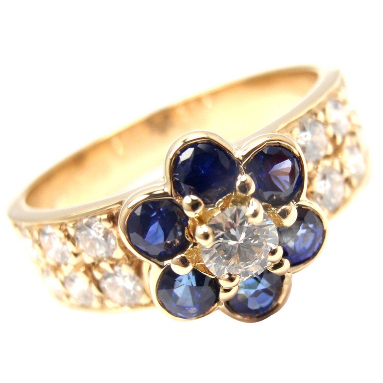 Van Cleef and Arpels Sapphire Diamond Gold Fleurette Flower Ring at 1stDibs