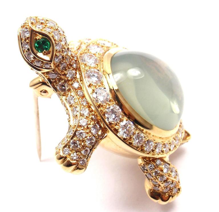 Cartier Turtle Diamond Moonstone Emerald Yellow Gold Pin Brooch at 1stDibs