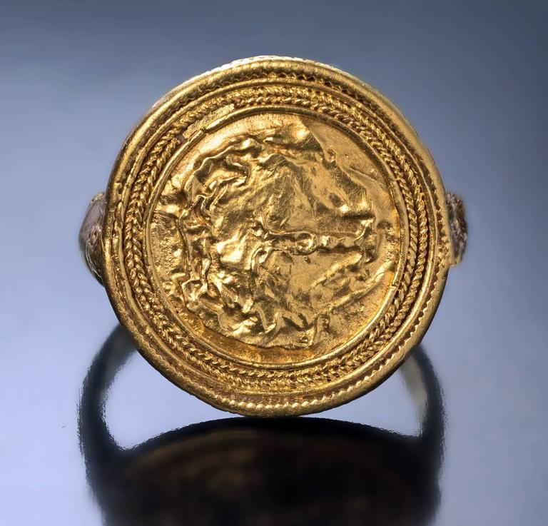 Ancient Medusa Gold Ring C300BC For Sale at 1stDibs | ancient ring for ...