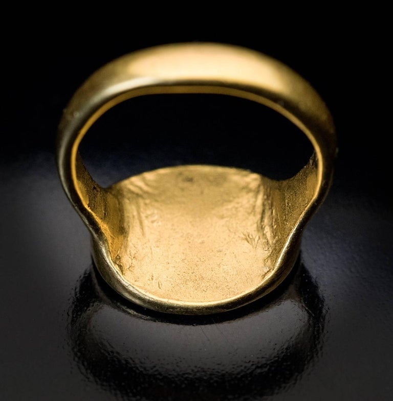 Ancient Roman Gold Signet Ring 2nd Century AD at 1stDibs | roman signet ...