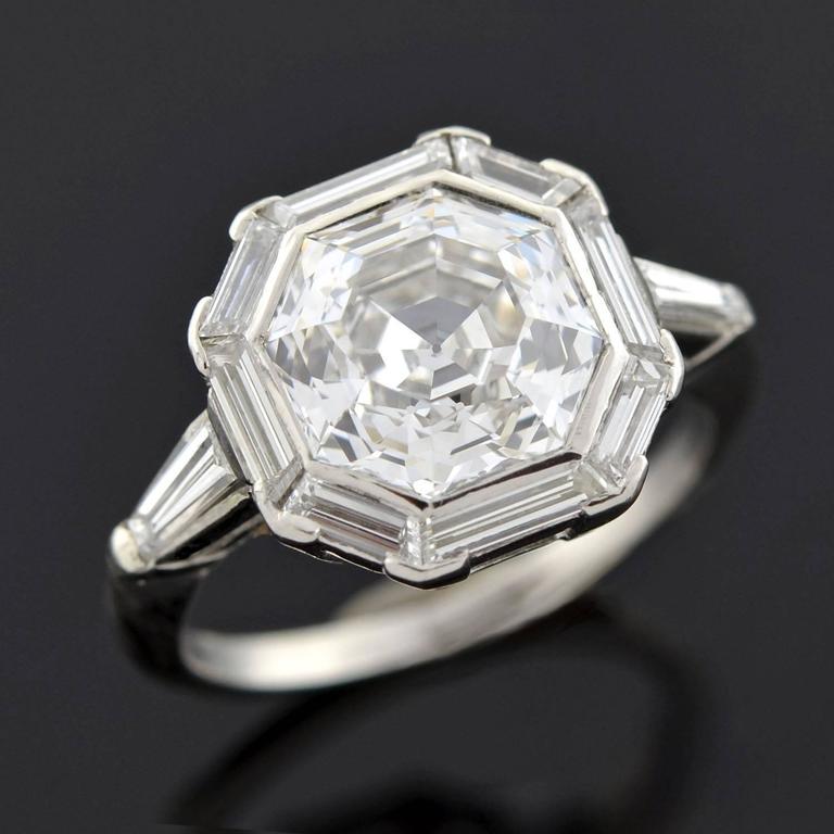 Art Deco 2.68 Carat GIA Cert Octagonal Step Cut Diamond Platinum ...