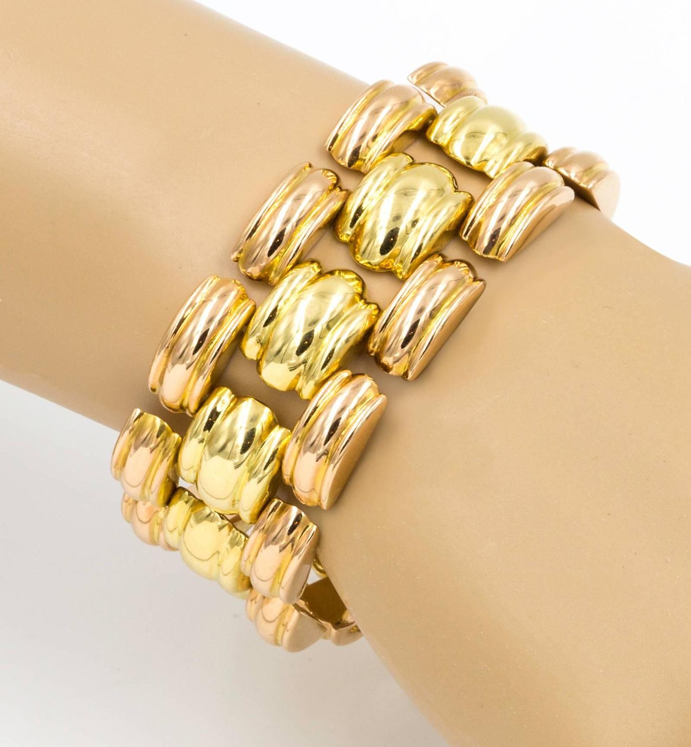 Two Tone Gold Link Bracelet For Sale at 1stdibs