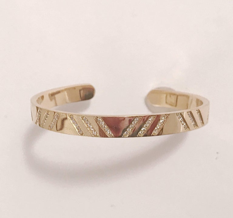 'Slash' Diamond and Yellow Gold Cuff Bracelet For Sale at 1stDibs