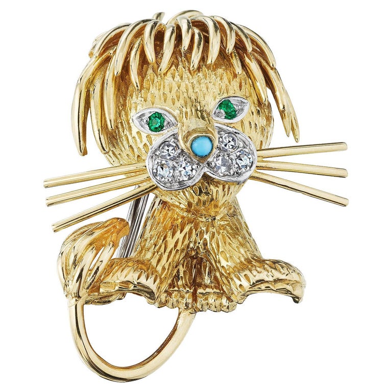 Van Cleef and Arpels Paris Vintage Diamond Emerald Lion Cub Brooch at 1stDibs