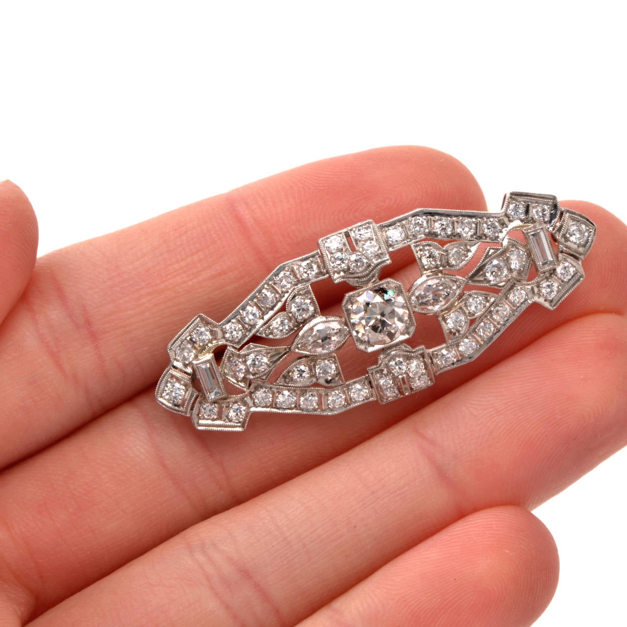Diamond Platinum Pin Brooch For Sale at 1stDibs