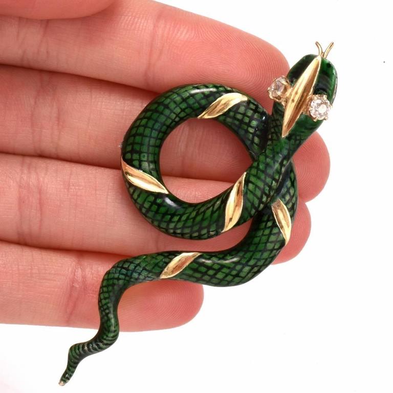 1950s Enamel Diamond Gold Snake Brooch Pin For Sale at 1stDibs