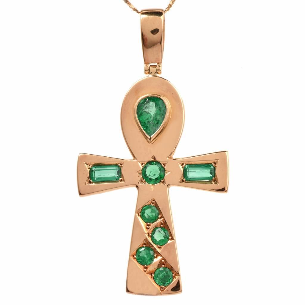 Emerald Gold Ankh Symbol of Life Pendant For Sale at 1stdibs