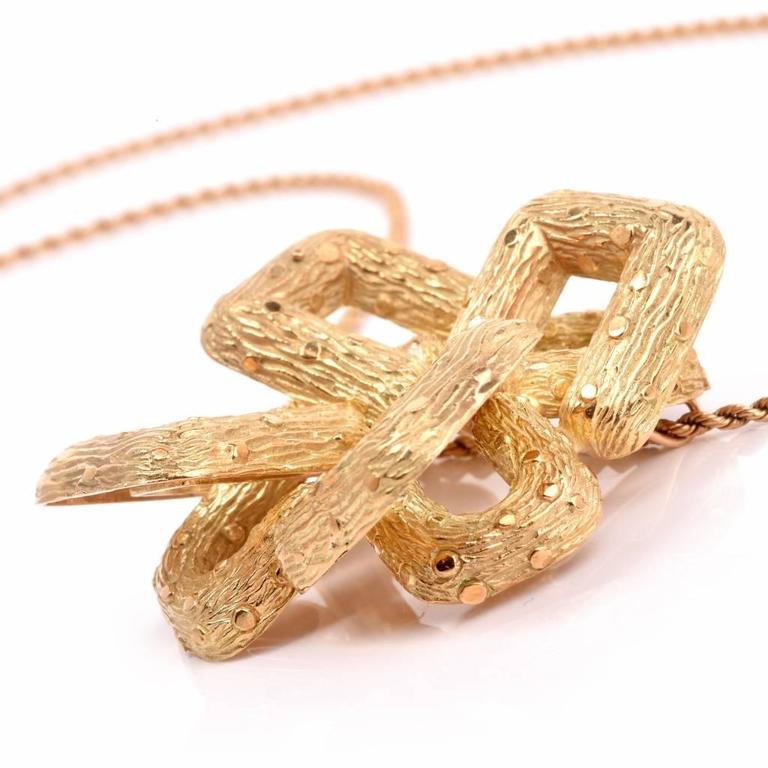 1970s Stylish Heavy Bold Textured Gold Design Pendant For Sale at 1stDibs