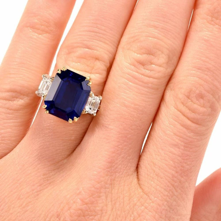 11.88 Carat Emerald-Cut Blue Sapphire Diamond Three-Stone 18 Karat Gold Ring at 1stDibs