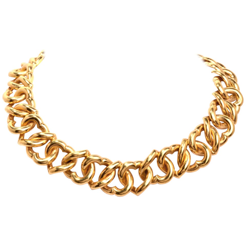 Mayor's Heart-Shaped Gold Link Necklace at 1stDibs | mayor necklace